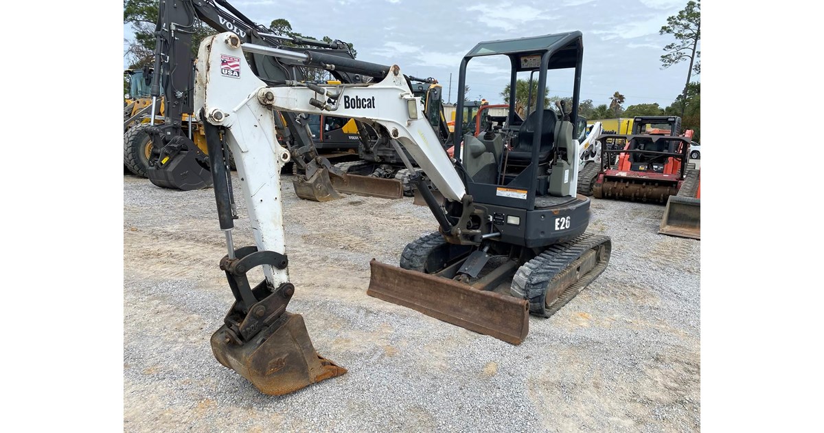 2017 BOBCAT E26 for sale