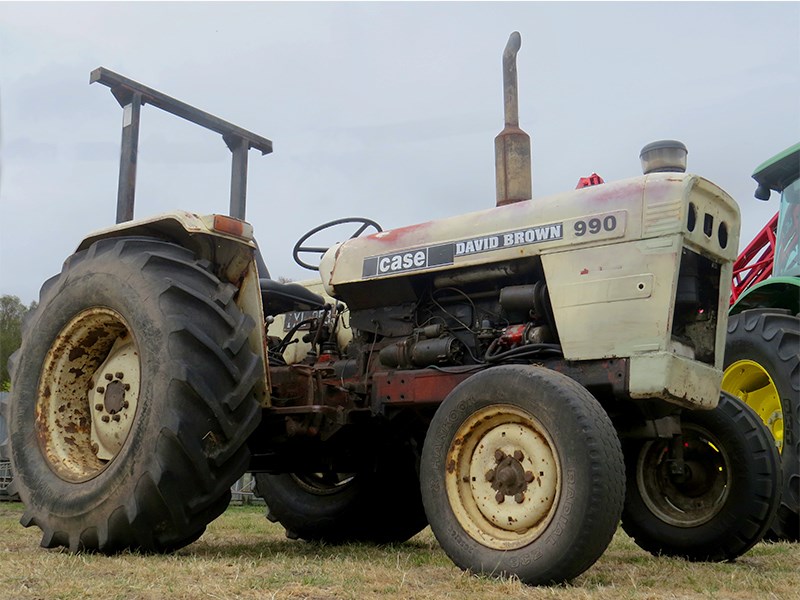 Review: David Brown 990 Selectamatic tractor