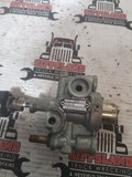 SCANIA SCANIA WABCO PARKING BRAKE RELEASE VALVE 4342050320 1421186 for ...