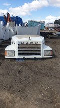 MACK BONNET BONNET MACK for sale (refcode TA1216605)