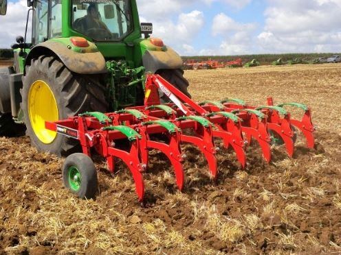 New & Used Rippers Tillage And Seeding Equipment for sale | Trade Farm ...