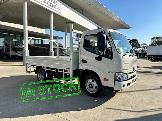 Building the WAG Oil Pipeline - The Australian Pipeliner