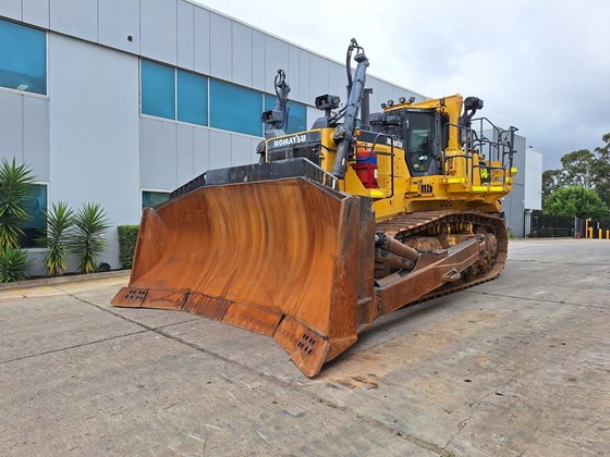 Undertaking direct extraction through ripping, loading - Quarry