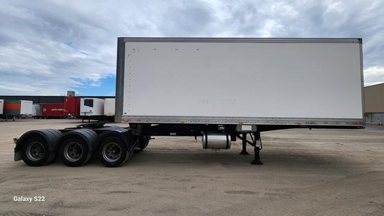 Direct Freight Express reflects on growth - Trailer Magazine