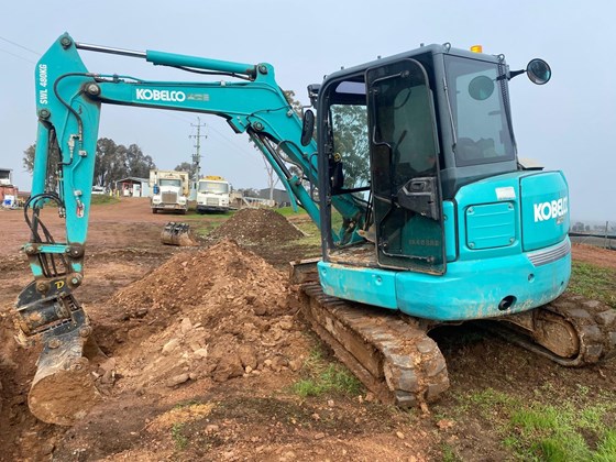 6 of the best mini excavators | Small Excavator Reviews & Specs
