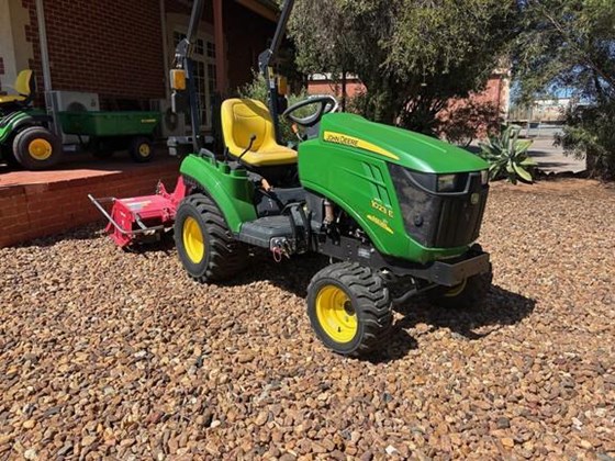 2023 John Deere Tractors for sale from $500 to $10,000,000 | Trade Farm ...