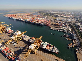 DP World revamps customer portal to real time | News