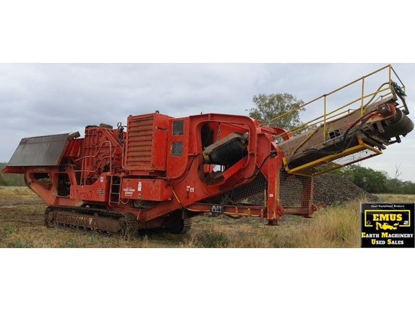 EARTH MACHINERY USED SALES PTY LTD