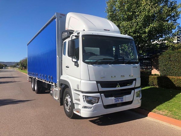 DAIMLER TRUCKS PERTH NEW TRUCKS