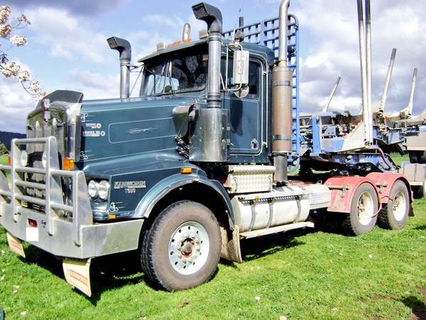 EPJ Trading Trentham, Vic or Tasmania