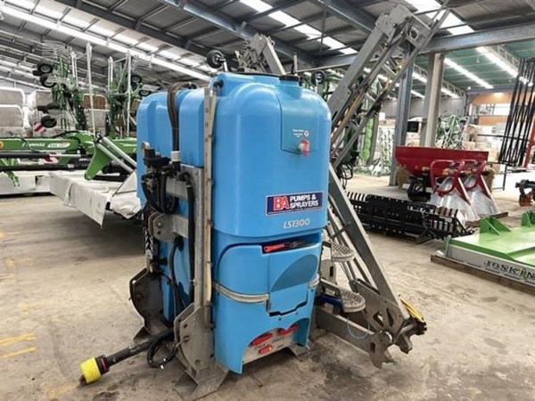 Greg Allan Farm Machinery