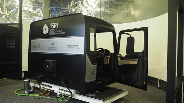 Deakin University unveils advanced driving simulator