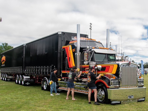 Dane Ballinger Memorial Bathurst Truck Show 2021