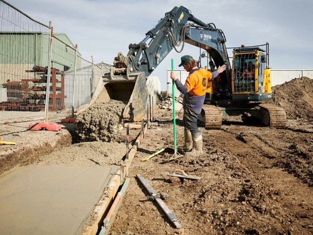 Modern tech and good ties helps Form Reo Pour Australia with Porter ...