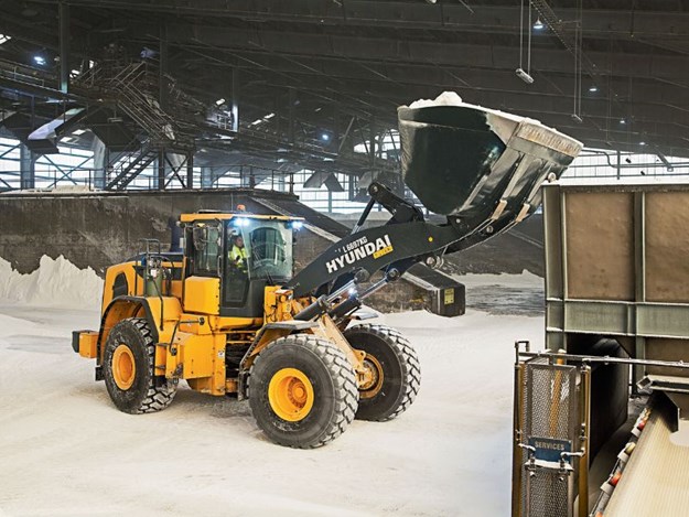 Cover Story: Hyundai wheel loaders have the answers for CSBP ...