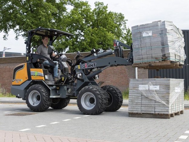 Tobroco-Giant electric wheel loaders set for 2023 Aussie debut ...