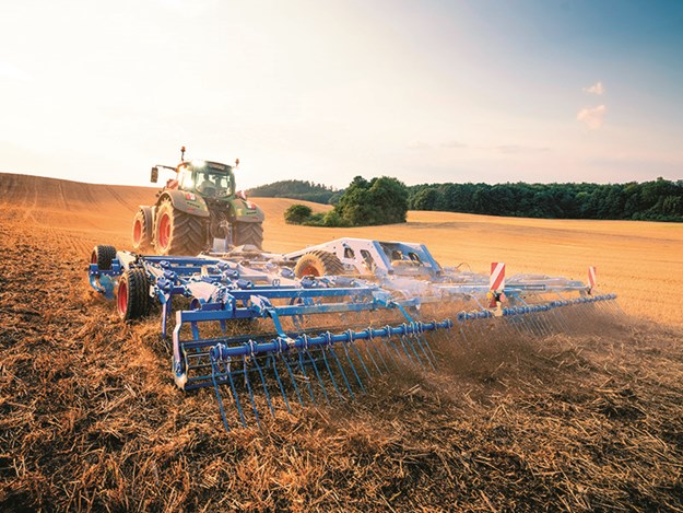 New Lemken cultivator suited to large areas