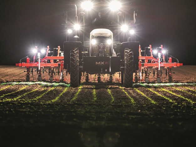 Lemken Steketee camera improves weed control