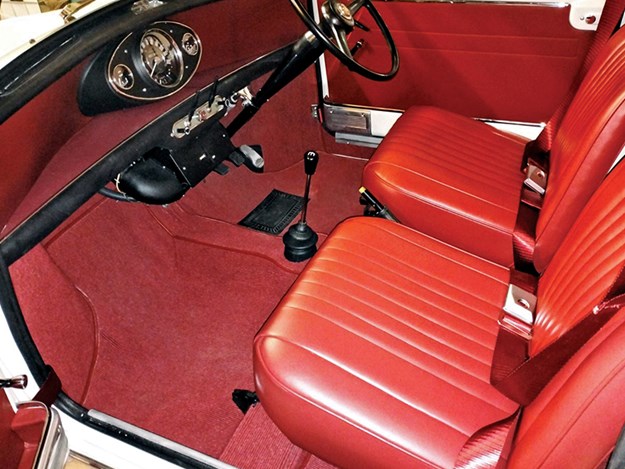 Mini Cooper S + UC Torana hatch + Mercedes-Benz 560SEL + Celica RA40 ...