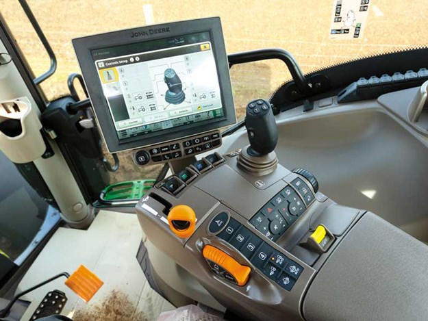 John Deere 6155R review