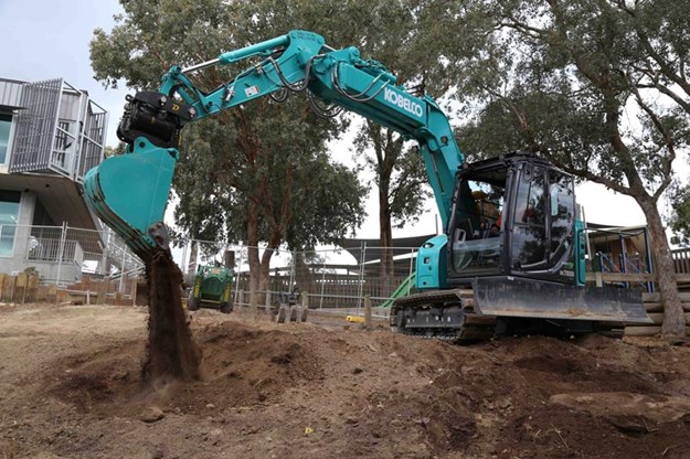 First Kobelco SK75SR-7 excavators delivered to legacy customer ...