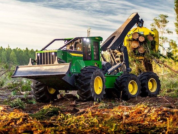 Deere Bogie Skidder gains traction