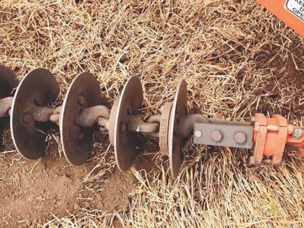 Brookfield Chainbar review | Farm Machinery Reviews