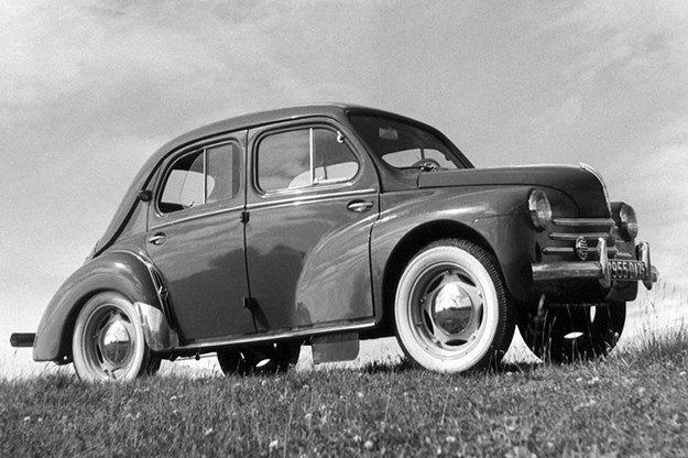 Citroen 2CV or Renault 4CV? Blackbourn 424