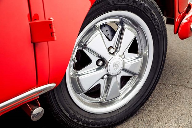 1957 VW Kombi Transporter Type 1 Samba - Toybox