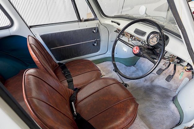 Mazda collection: R360 coupe + 110B Cosmo + 10A Familia + R130 Luce ...