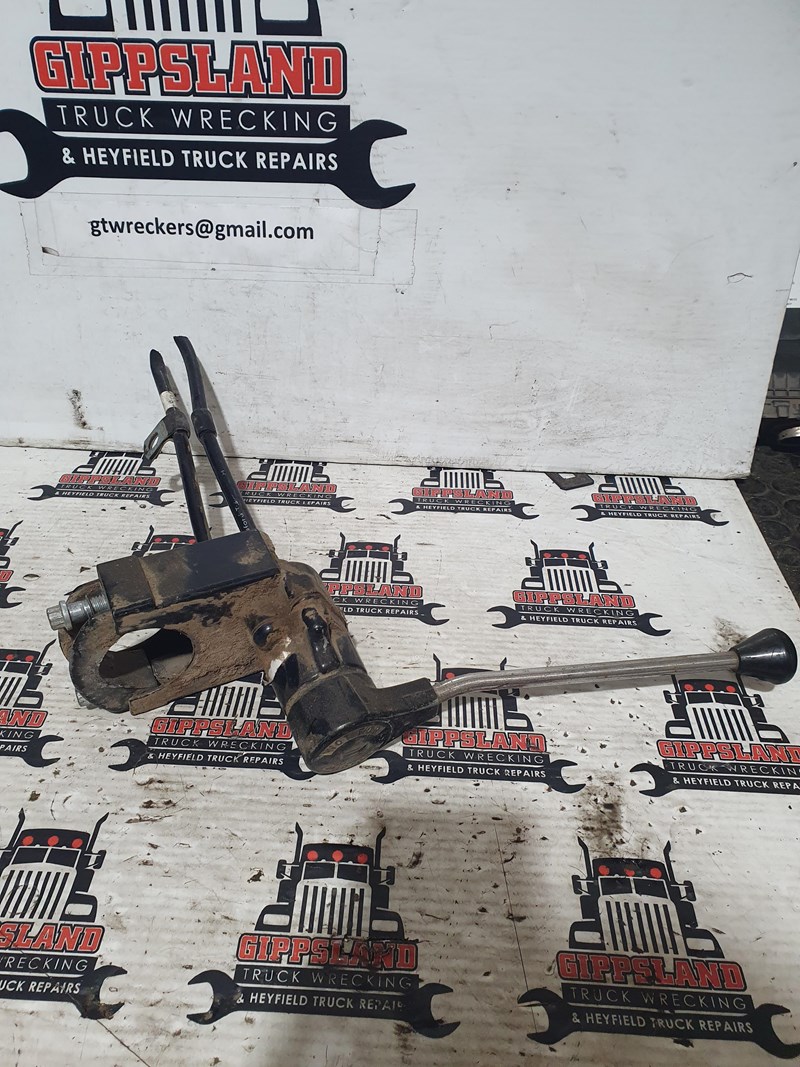 BENDIX BENDIX TRAILER CONTROL HAND BRAKE VALVE T240236 T240236