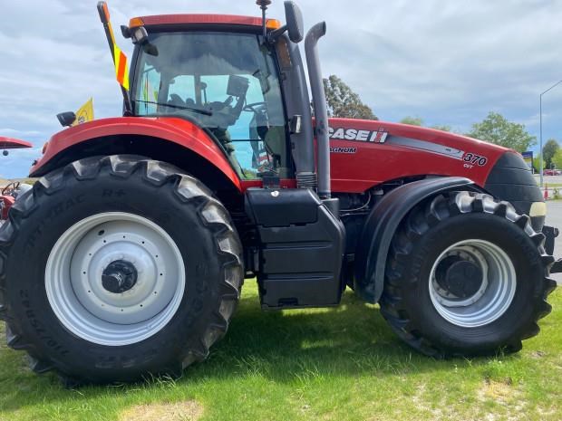 2016 CASE IH MAGNUM 370 CVT Magnum 370 cvt