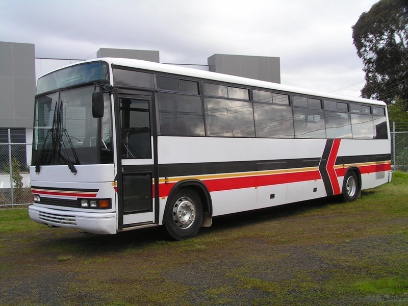 1993 PMC BODY MERCEDES COACH