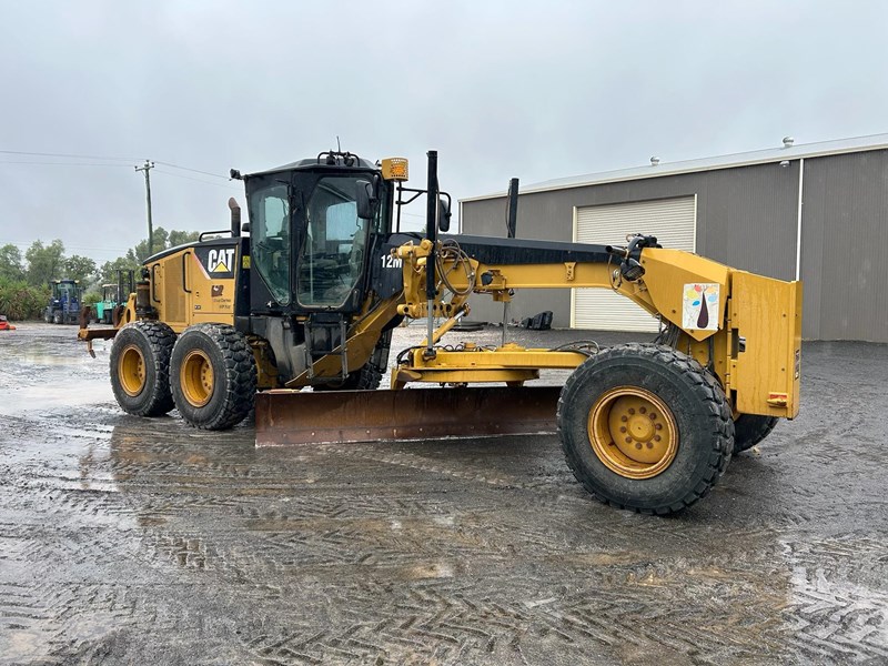 2014 CATERPILLAR 12M GRADER