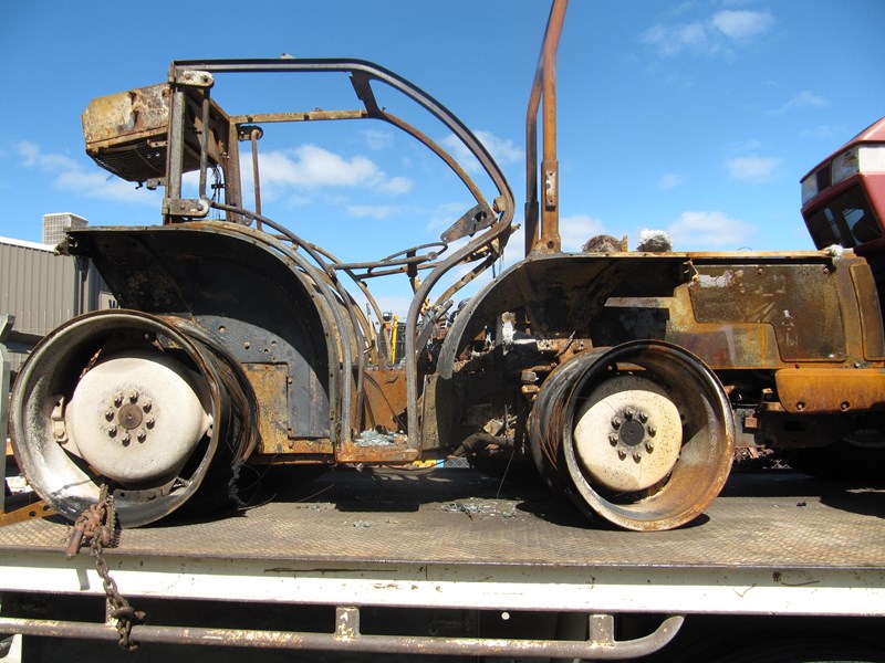 ACREMASTER ANTONIO CARRARO TRACTOR (WRECKING PARTS ONLY)