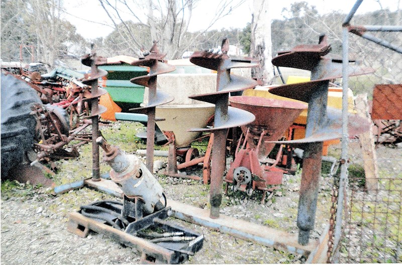 HYDRAULIC GEAR HEAD PH DIGGER