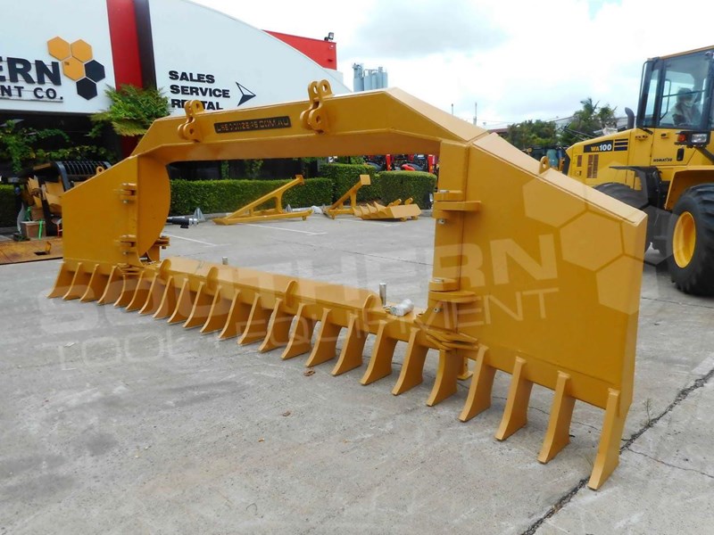 CATERPILLAR D5N / D6N dozer Stick Rake Tree Spear