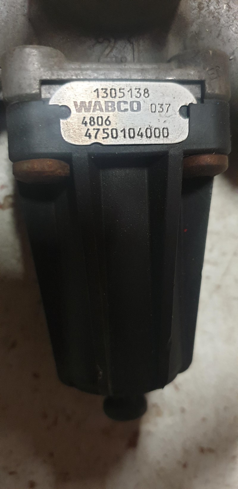 WABCO BRAKE VALVE 4750104000 WABCO 4750104000