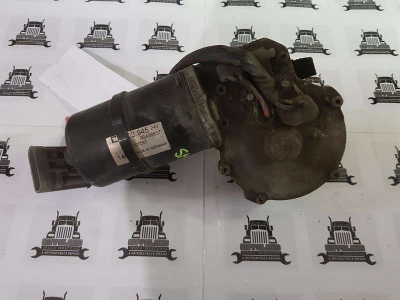 IVECO STRALIS WIPER MOTOR 99439367 IVECO STRALIS 99439367