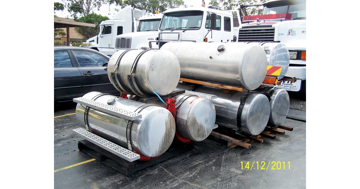 FUEL TANKS FUEL TANKS for sale (refcode DPLIn23619)