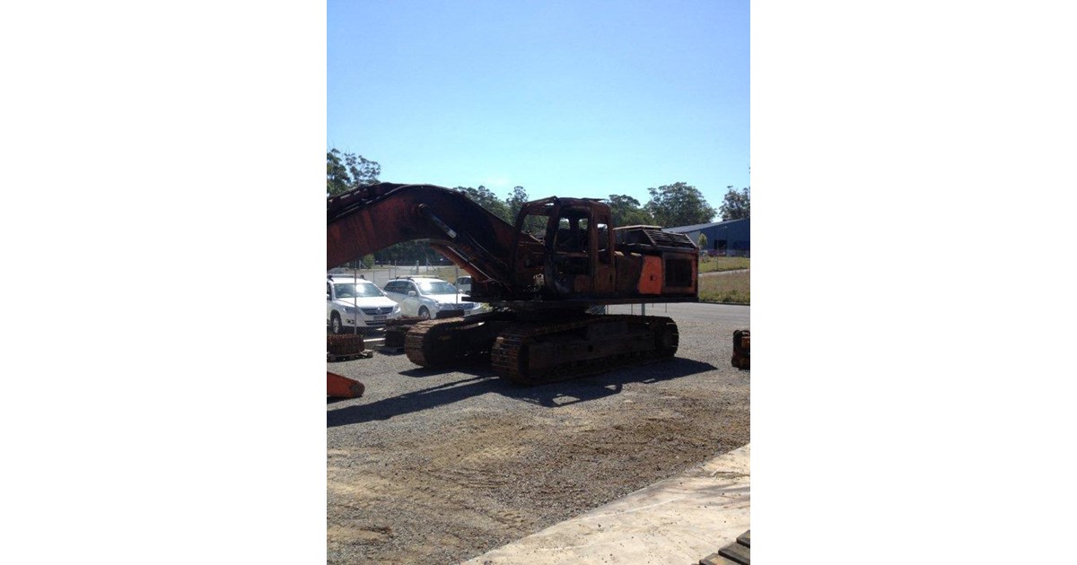 HITACHI ZX330 for sale (refcode TA462992)