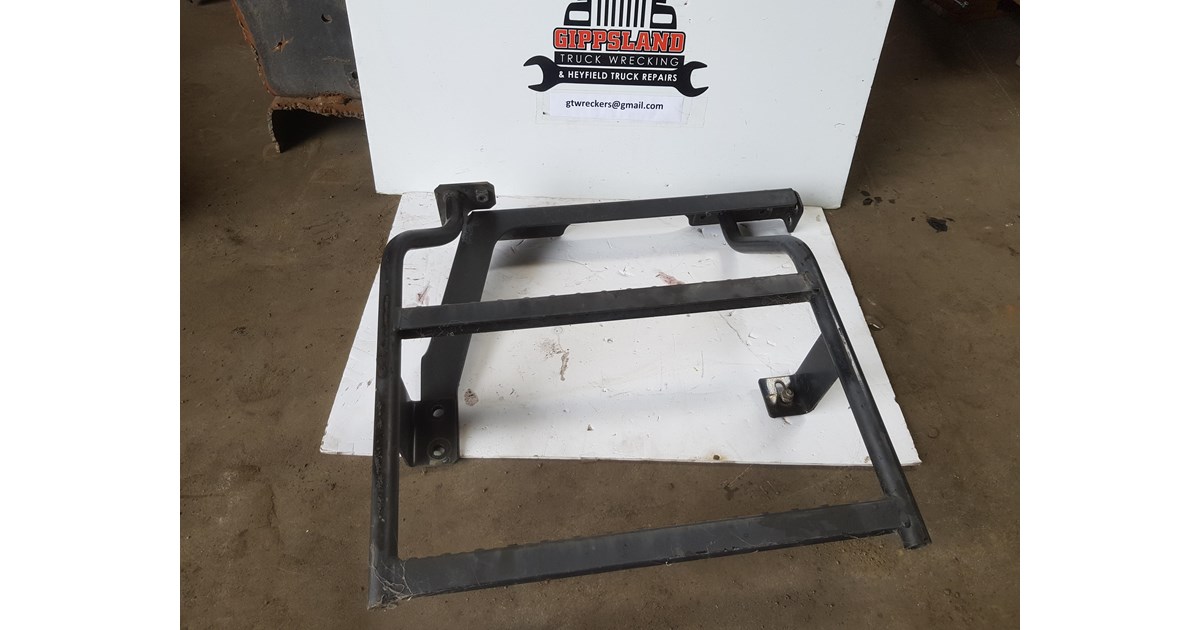 DAF CF CHASSIS ACCESS STEPS DAF CF for sale (refcode TA1108001)