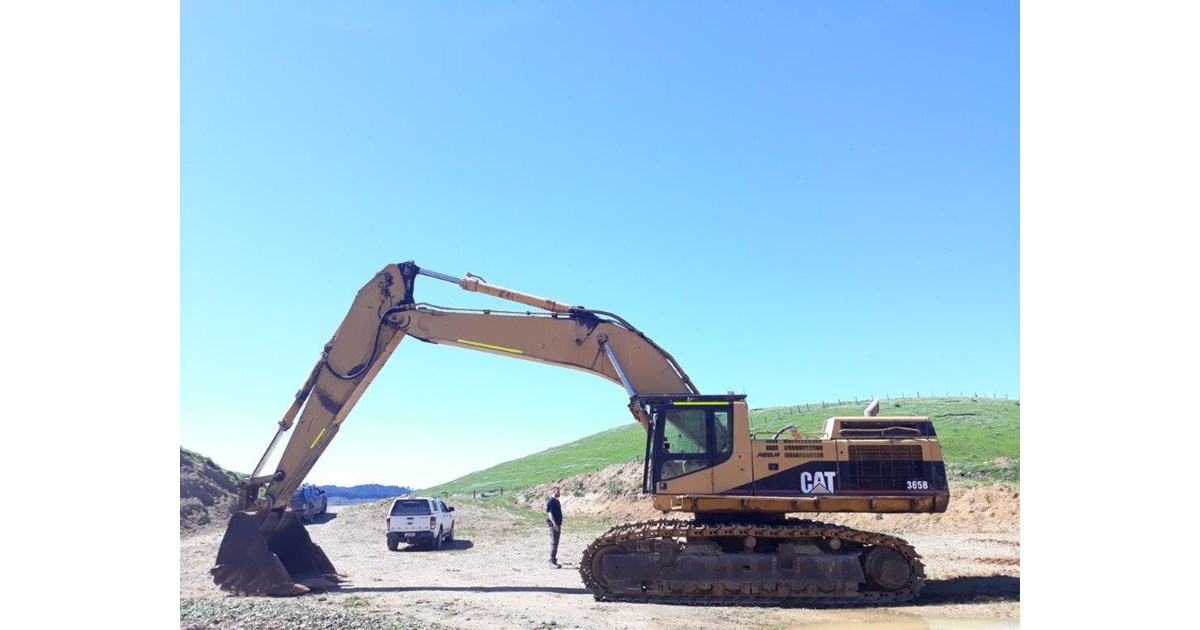 2002 CATERPILLAR 365B for sale (refcode TA1108304)