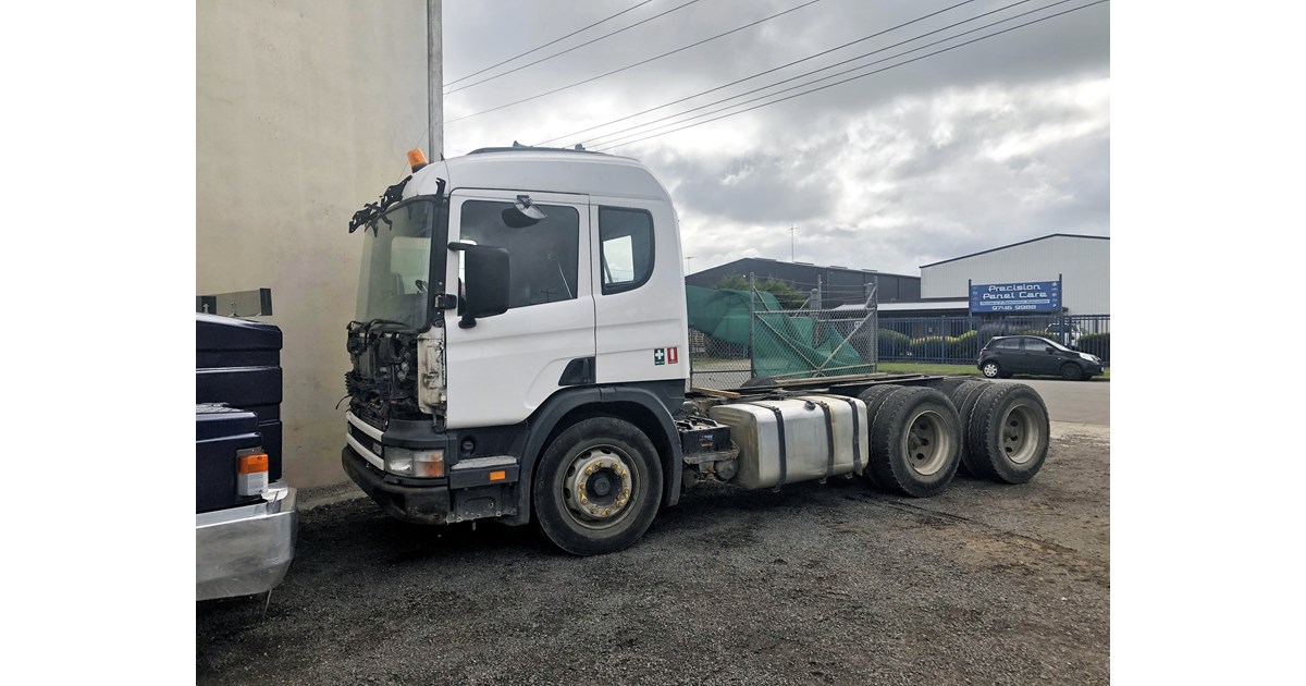 SCANIA P124 for sale