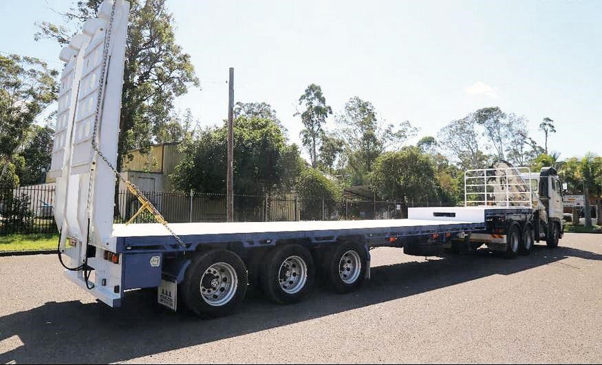 AAA 45' EXTENDABLE DROP DECK WITH RAMPS AND AIRBAG SUSPENSION for sale ...