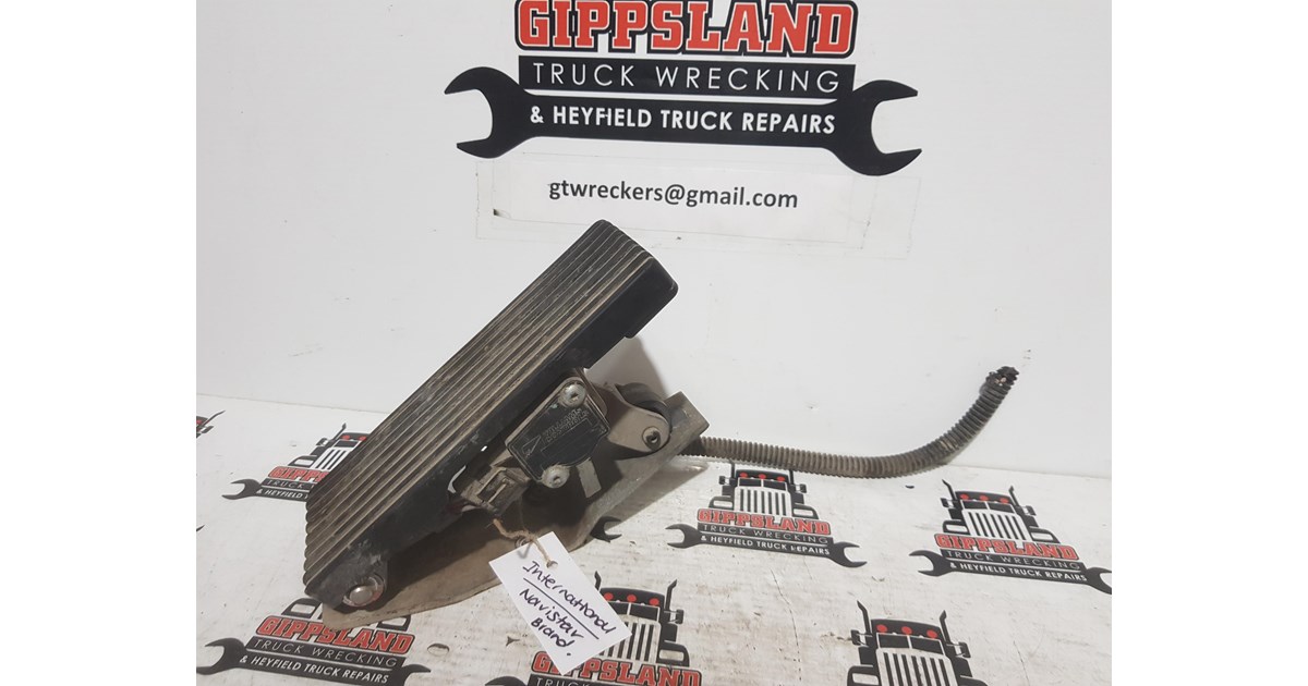 INTERNATIONAL NAVISTAR ACCELERATOR PEDAL ELECTRIC 3801022C92 134143 ...