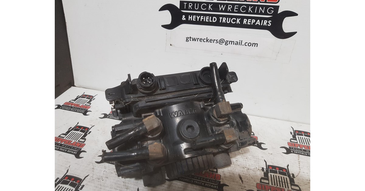 WABCO AIR SUSPENSION PRESSURE LIMITING VALVE 722459554127402 WABCO ...