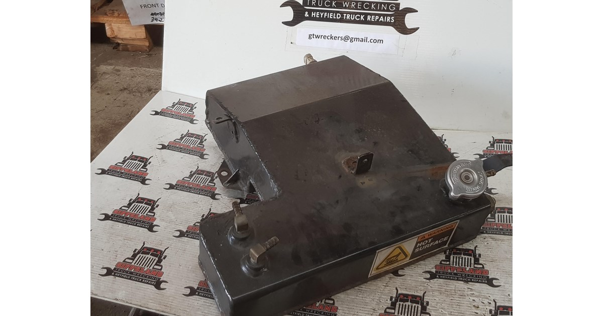 FREIGHTLINER ARGOSY HEADER TANK FREIGHTLINER ARGOSY for sale