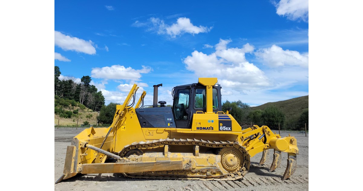 2012 KOMATSU D85EX-15EO for sale