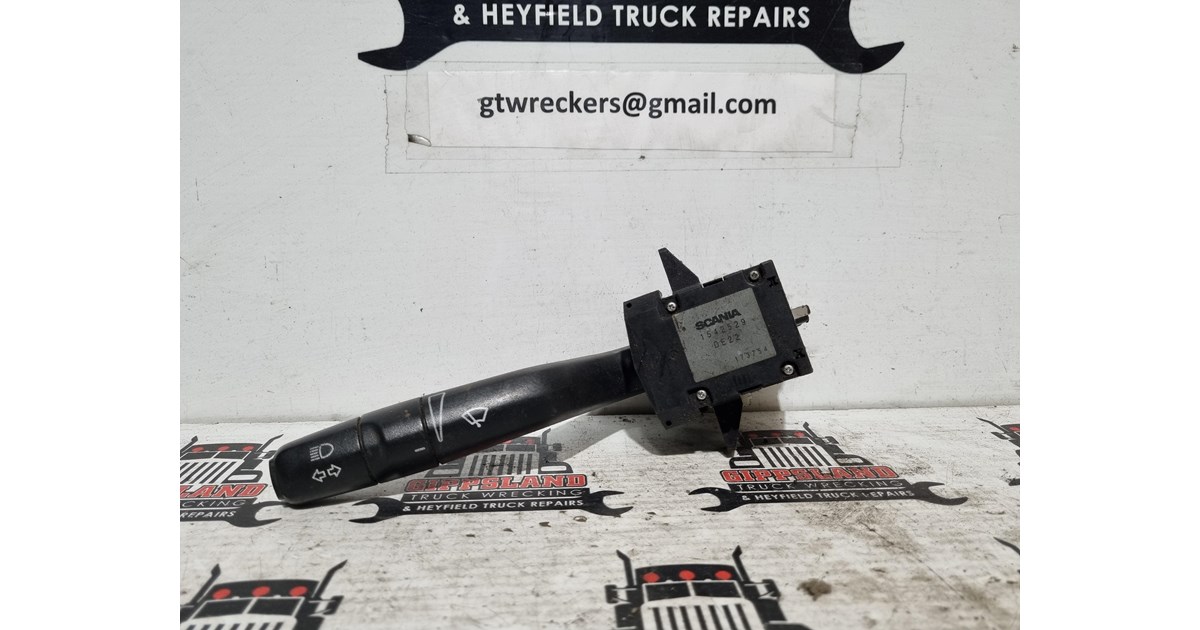 SCANIA SWITCH, SIGNAL 1542529 for sale